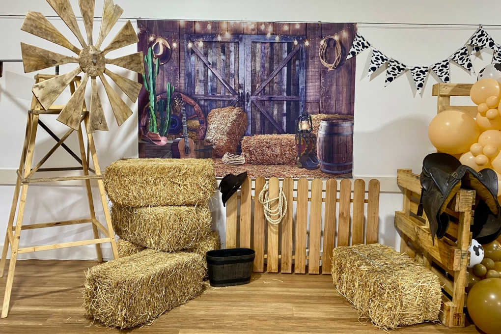 Hay Bale Package Hire - Country Charm Event Hire